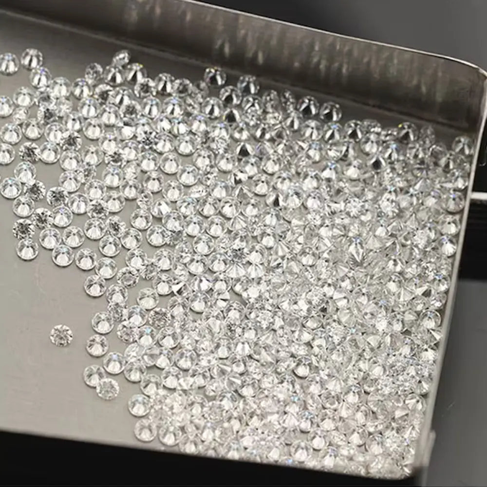 Lab Grown Round Brilliant Cut Diamond Melee DEF Colour VVS Clarity – AESDIA